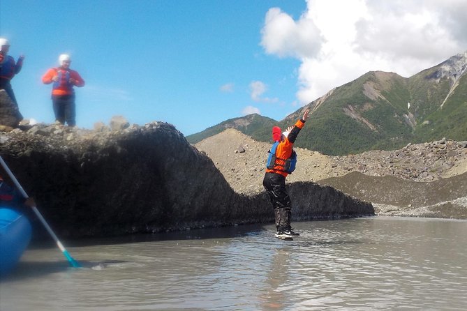 4 Hr Kennicott Glacial Lake & River Raft | Power Traveller