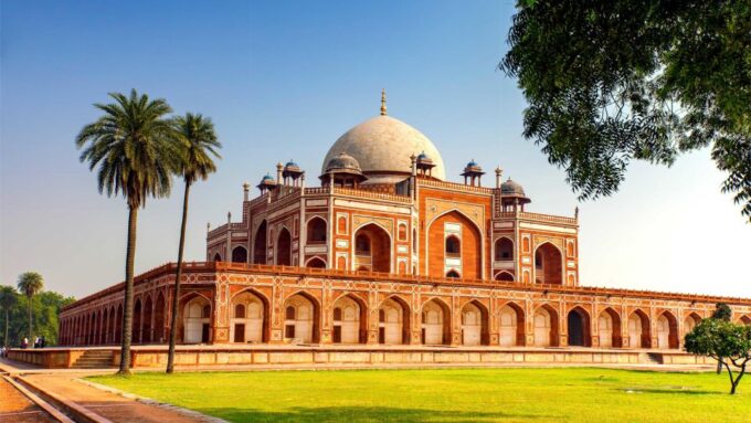 7 Days Golden Triangle Tour Delhi - Agra - Jaipur | Power Traveller