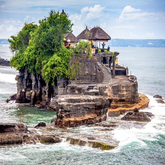 Bali: Ubud, Tirta Empul & Tanah Lot Temple All Include | Power Traveller