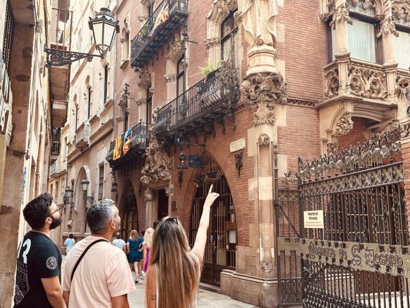 Barcelona & Picasso Museum Tour | Power Traveller