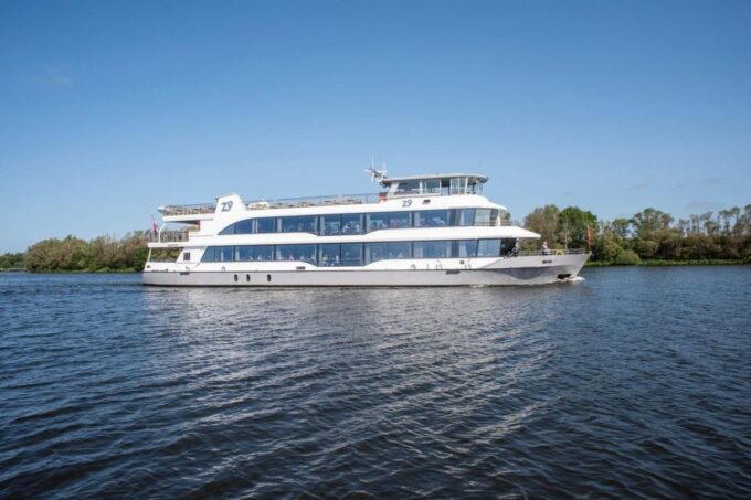 Biesbosch: Boat Cruise Through National Park | Power Traveller