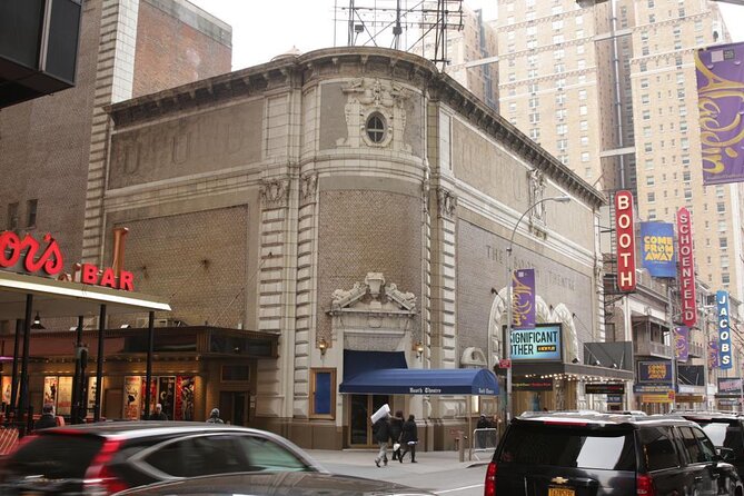 Broadway: A Self-Guided Audio Tour of the Worlds Iconic Theatre ...