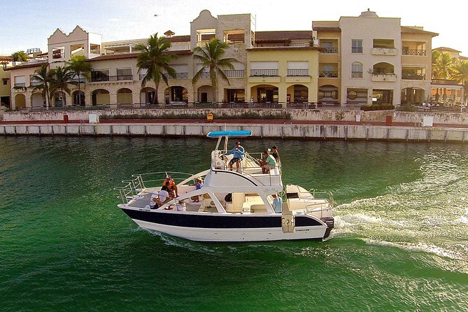Cap Cana Private Family Catamaran | Power Traveller