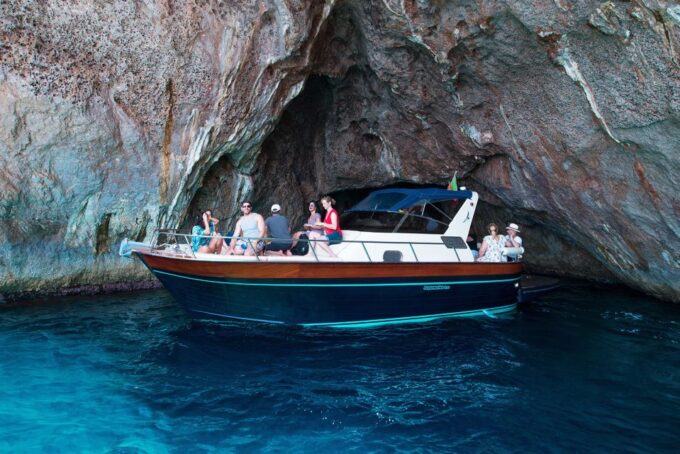Capri: Full-Day Small Group Boat Tour | Power Traveller
