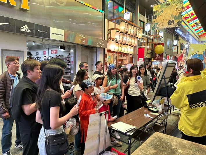 Cool Volunteers: Join With Local Residents to Share Manners | Power ...