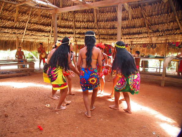 Embera Indigenous Village Visit | Power Traveller