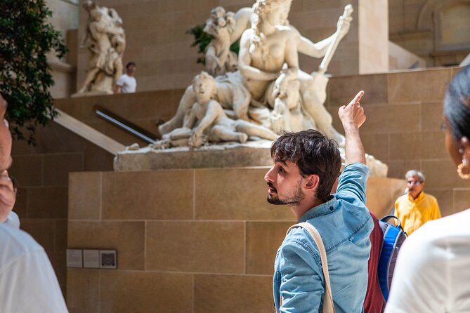 Fabulous Guided Tour Through the Louvre Museum With Reserved Access ...