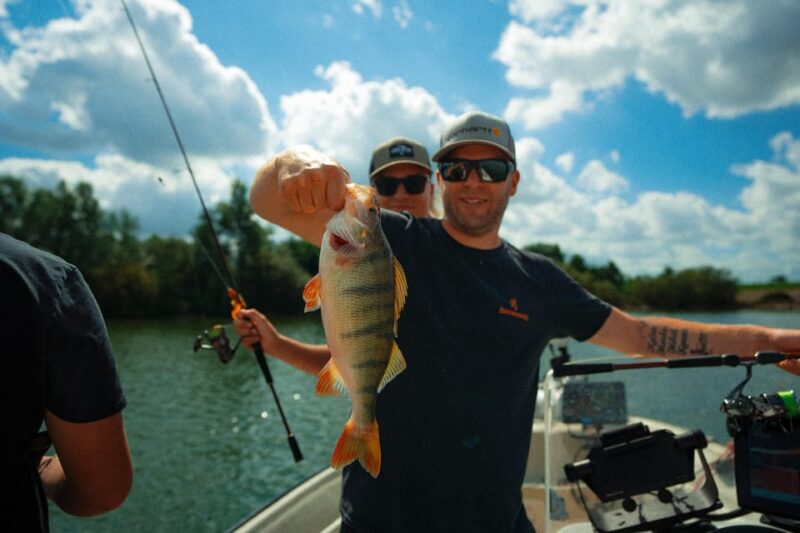 Fishing Guide - All Over Netherlands | Power Traveller