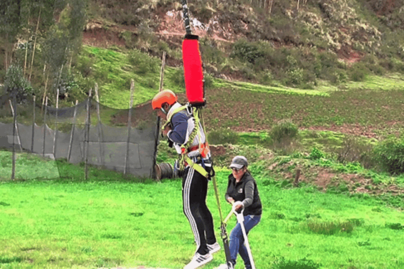 From Cusco: Slingshot or Superman |Adventure at Poroy| | Power Traveller
