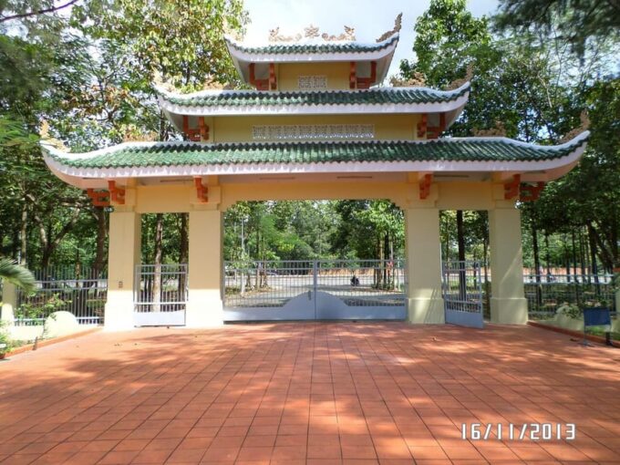 From Ho Chi Minh City:Long Tan Nui Dat Battle and Long Phuoc | Power ...