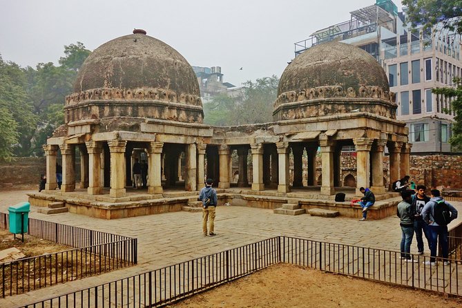 Hauz Khas Walking And Tasting Guided Tour | Power Traveller