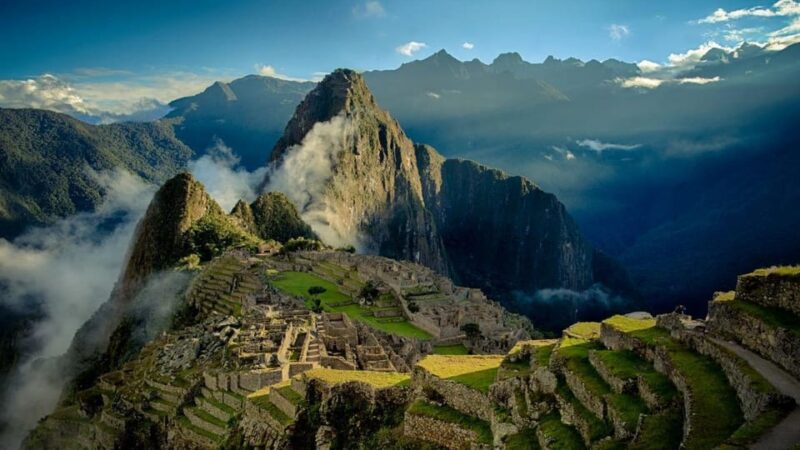 Inca Trail 4 Days to Machu Picchu - Panoramic Train | Power Traveller