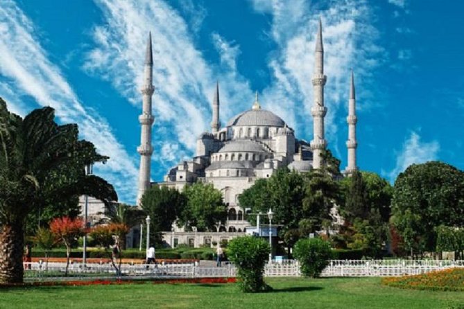 ISTANBUL HALF DAY MORNING TOUR (St SOPHIA BLUE MOSQUE GRAND BAZAAR ...