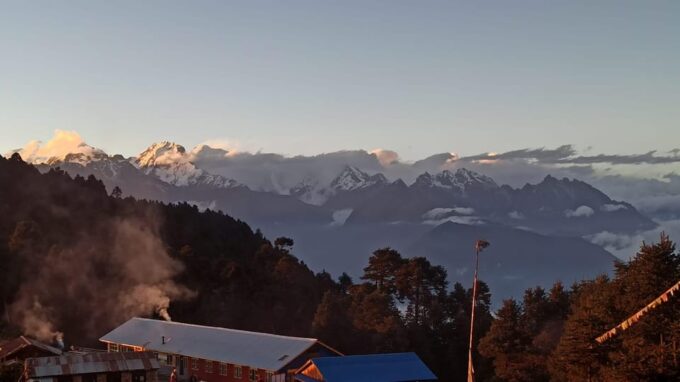 Kathmandu: 6 Day Langtang Valley Trek Fixed Group Departure | Power ...
