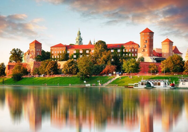 Krakow: Guided Old Town Tour | Power Traveller