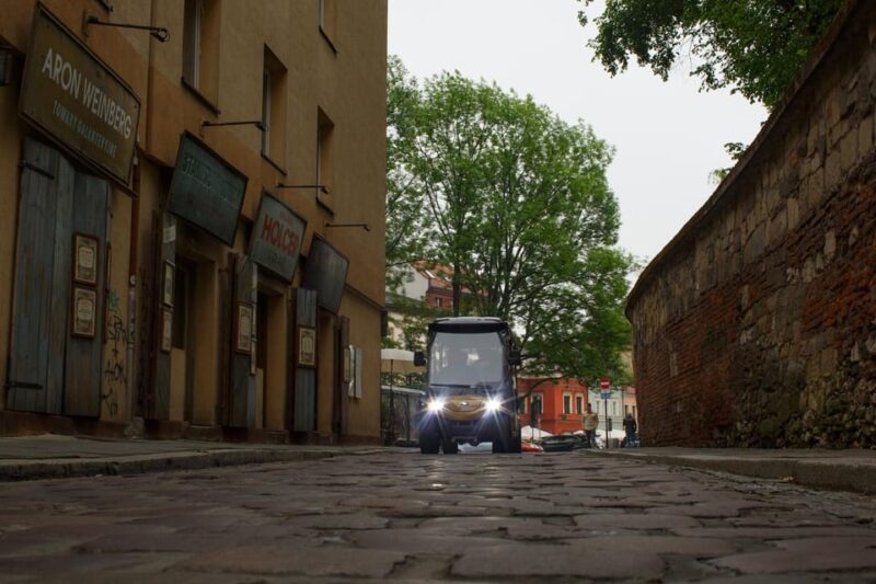 Krakow: Old Town, Kazimierz & Ghetto by Electric Golf Cart | Power ...