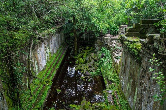 Kulen Waterfall, 1000 Linga River & Beng Mealea Small-Group Tour ...