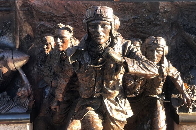 London in WW2 Walking Tour With Churchill War Rooms Visit | Power Traveller