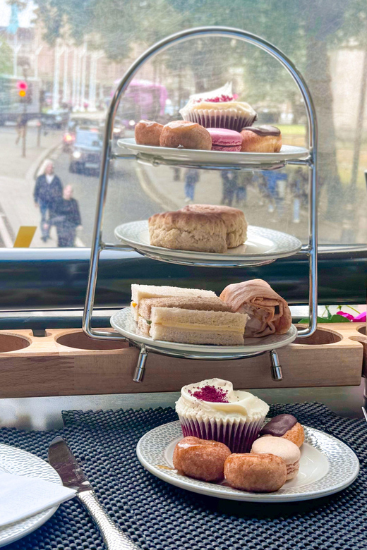 London: Taylor Swift-Inspired Afternoon Tea Bus Tour | Power Traveller