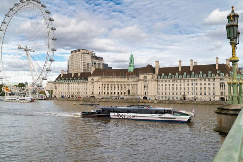 London: Uber Boat by Thames Clippers and Cable Car Ticket | Power Traveller