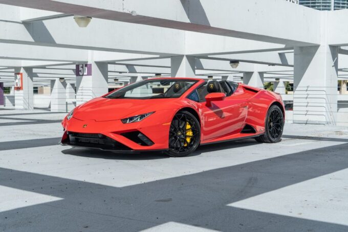 Miami: Lamborghini Huracan EVO Spyder Supercar Tour | Power Traveller