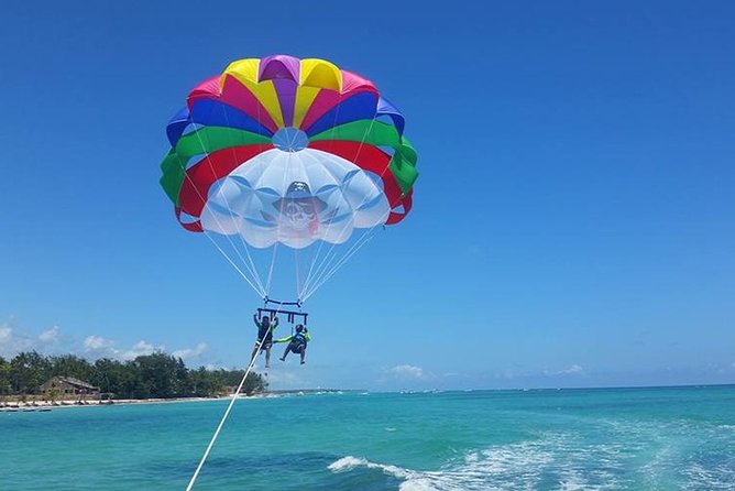 Parasailing in Punta Cana | Power Traveller