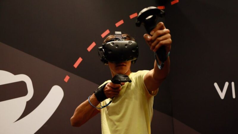 Paris: Virtual-Reality Escape Room Adventure | Power Traveller