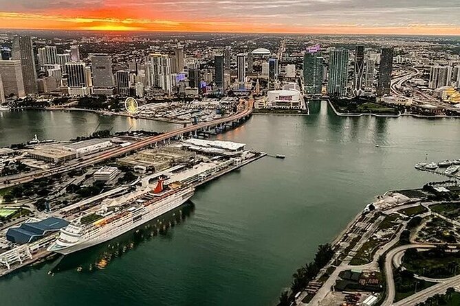 Private Miami Airport Transfer To/From Miami Port | Power Traveller