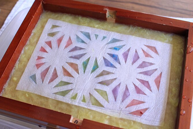 Private Paper Drawing Art Workshop in Ueno | Power Traveller