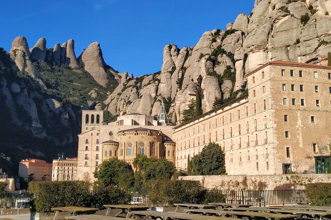 Private Tour to Montserrat With a Specialized Local Guide | Power Traveller