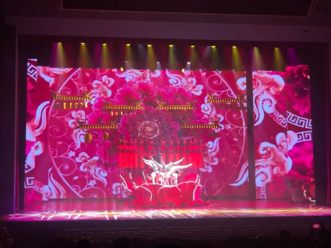 Red Theatre Beijing Acrobatics Show With Hotel Transfer | Power Traveller