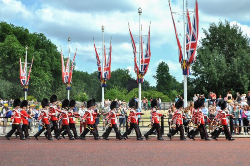 Royal London Walking Tour | Power Traveller