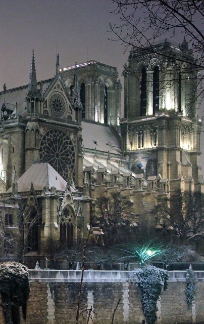 Secret Paris Guided Tour: The Hidden Heart of Paris | Power Traveller