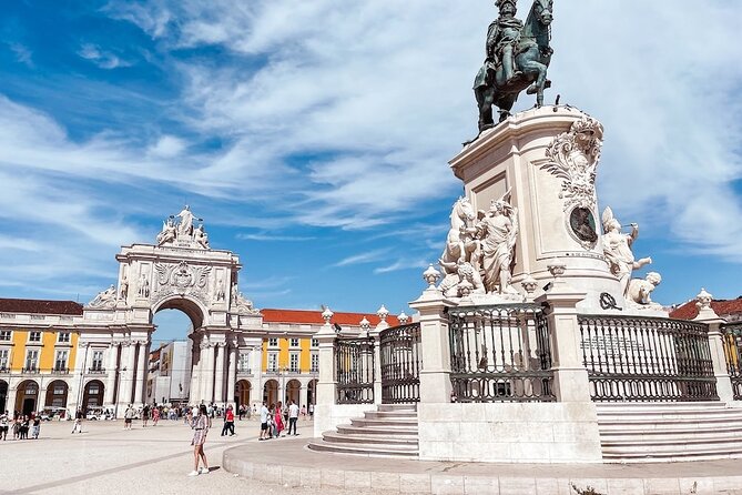 Self Guided CITY TOUR of Lisbon - Event After TOUR | Power Traveller
