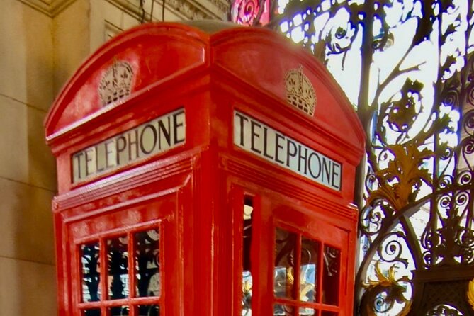 Small Group Walking Tour of 25 London Landmarks and Palaces | Power ...