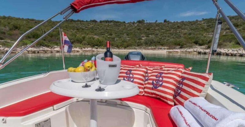 Šolta, Blue Lagoon and Brač Private Tour | Power Traveller