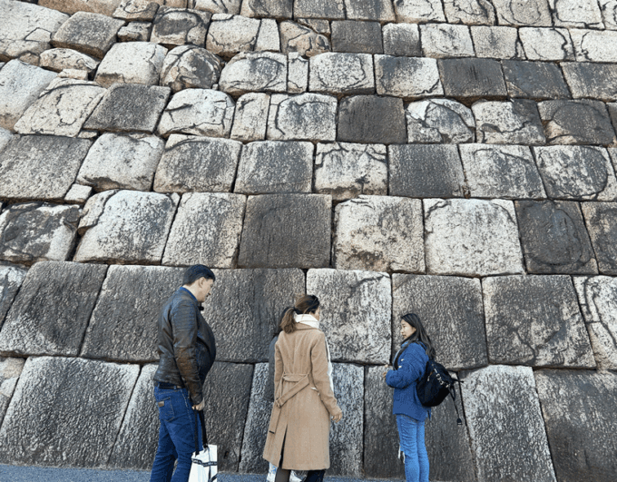 Tokyo: Imperial Palace and Tokyo Castle History Walking Tour | Power ...
