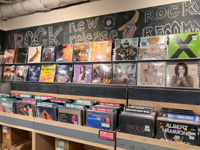 Tokyo : Shibuya Tour of Famous Tokyo Vinyl (Record) Stores | Power Traveller