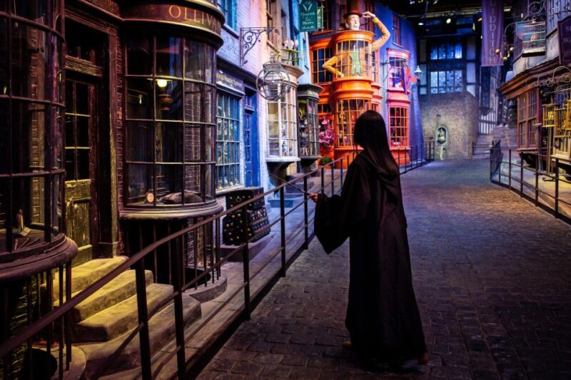 Warner Bros. Studio Tour London & London Walking Tour | Power Traveller